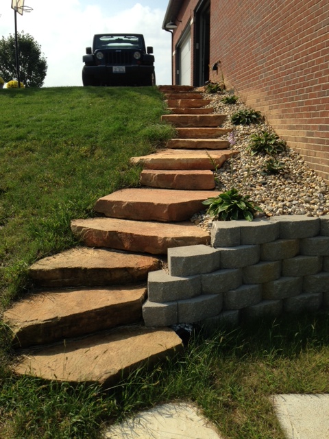 Natural Stone Steps and Benches - Ideas from Gottschalk Quarry